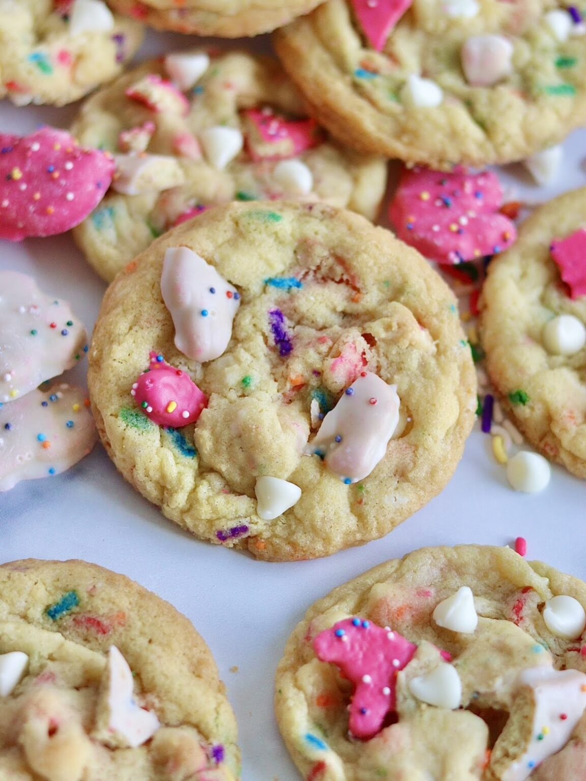 Frosted Animal Cracker Cookies - Sweet Girl Treats